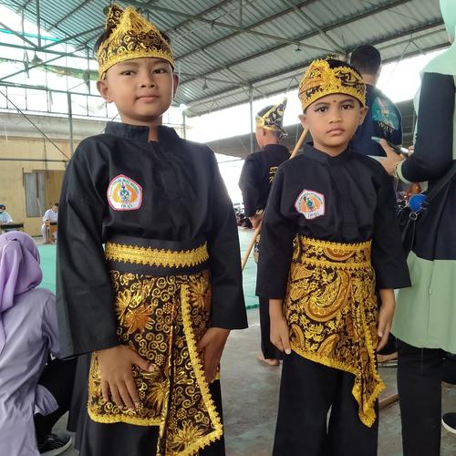 Jual SEMBONG SILAT MEWAH UNTUK ANAK ANAK - batik ukel - Kota Serang ...