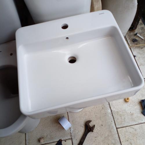 Jual wastafel meja toto lw950cj body only - Jakarta Selatan - mandiri ...
