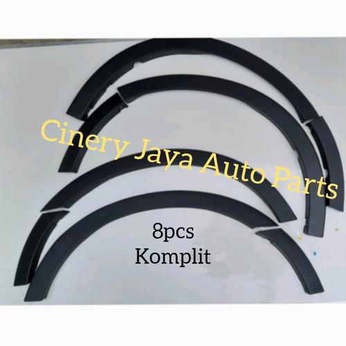 Jual Over Fender / BODYKIT / Innova VENTURER Komplit 8pcs Original ...