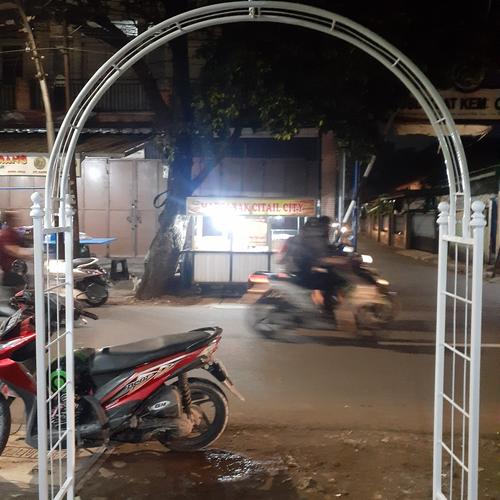Jual pergola besi tinggi 360cm lebar 270cm - Jakarta Barat - bengkel ...