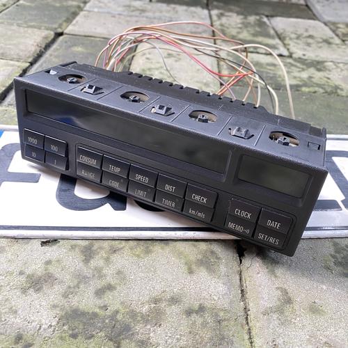Jual Original Bmw e36 OBC On Board Computer 18 Button 8357684 - Kab ...