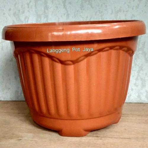 Jual Pot Tanaman Plastik Merah Bata motif Shallom MIO ukuran 40cm ...