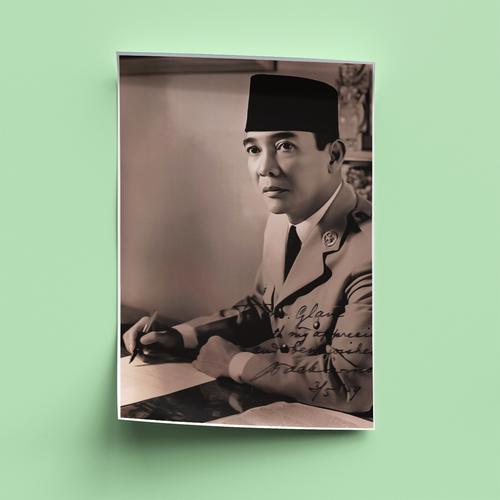 Jual Poster Ir Soekarno A / Poster A3+ / Poster Pahlawan - Custom ... Jual Poster Ir Soekarno A / Poster A3+ / Poster Pahlawan - Custom ...
