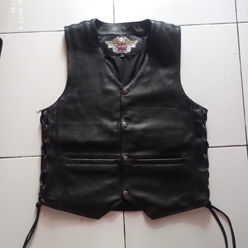Jual rompi kulit asli,rompi kulit harley davidson,rompi pria - S - Kab ...