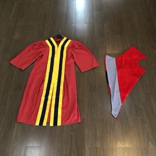 Jual Baju Toga Pakaian Wisuda UPH — Universitas Pelita Harapan - Abu ...