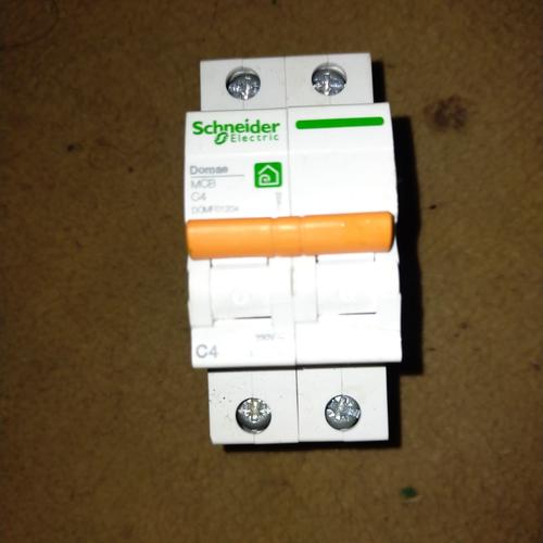 Jual mcb 4 ampere 2 phase mcb4 a MCB 4 A MCB4A MCB 2 PUL 4A - Kota ...