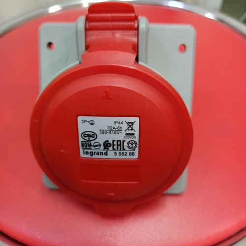 Jual PLUG SOCKET LEGRAND 3 PHASE 4 PIN 32A - Jakarta Pusat - Aurorae ...