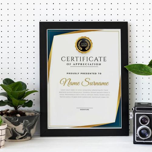 Jual FRAME IJAZAH PIGURA MOTIF MINIMALIS WARNA HITAM PUTIH - Black ...
