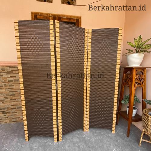 Promo Partisi Sketsel Pembatas Ruangan Portable rotan sintetis 2-4 ...