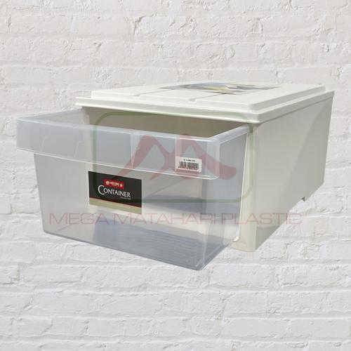 Jual Laci Family Box CB8 Lion Star (PUTIH / WHITE) - Jakarta Barat ...