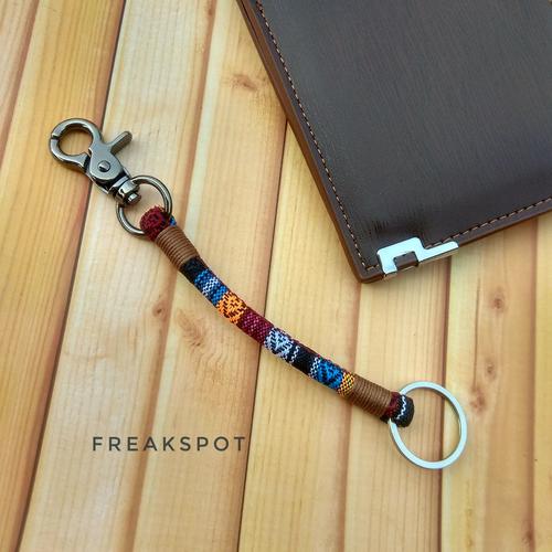 Jual tali dompet pendek pria motif etnik - multiwarna - Kab. Subang ...