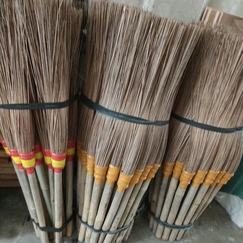 Jual Sapu Lidi Gagang Panjang /Sapu Jalanan/Sapu Taman (Gojek/Grab Only ...