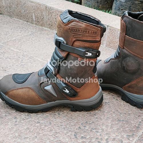 Jual Sepatu Touring Motor Waterproof Forma Adventure Low Black ...