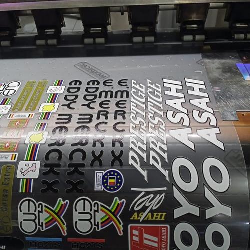 Jual Cetak Stiker TRANSPARAN Super Clear MAXDECAL Tinta UV dan Tinta ...