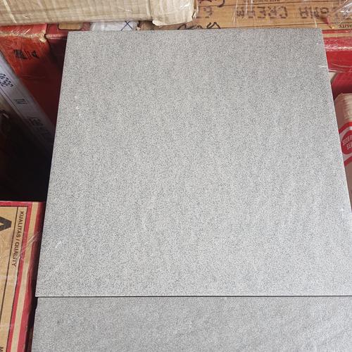 Jual keramik lantai carport roman 30x30 ROCKTILE G330604 - Jakarta ...