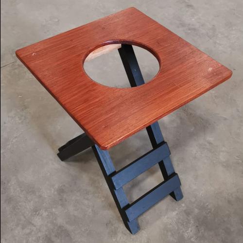 Jual Kursi Ratus Lipat / Kursi dengan Lubang - 40x40 Dim 25 cm - Kota ...