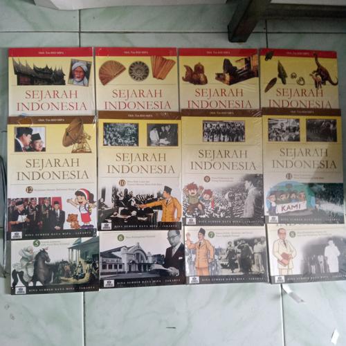 Jual BUKU SEJARAH INDONESIA 12 BUKU ART PAPER PENERBIT BSD - Kota Medan ...