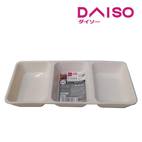 Jual Daiso Japanese tableware triple square plate White - Jakarta Pusat ...