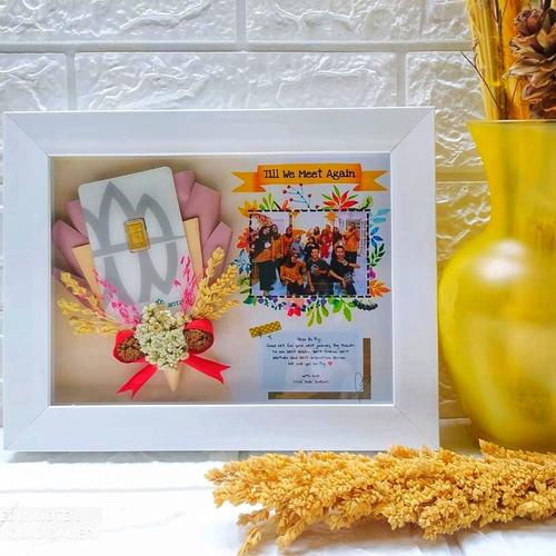 Jual BUKET BUNGA MINI BUKET EMAS ANTAM PIGURA HADIAH KADO WADAH BUKET ...