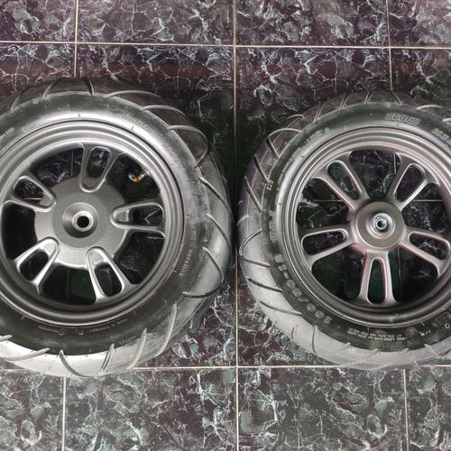 Jual Velg Scoopy New Ring 12 2022 Mulus Ban Tebal Like New - Kab. Tuban ...