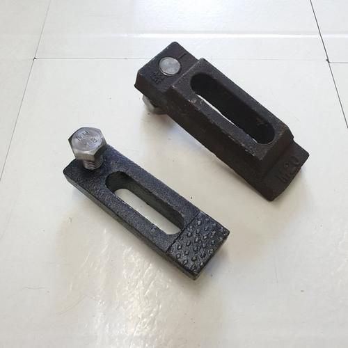 Jual Klem / Clamp Hitam Kotak M20 Injection mould clamping 20mm - Kab ...
