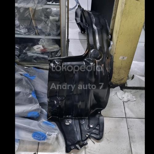 Jual liner fender kolong atas roda spakbor penahan lumpur innova 2009 ...