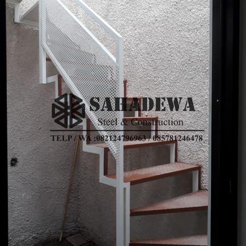 Jual Tangga Rebah plat boardesk dengan railing plat perforated - Kab ...