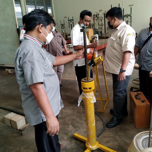 Jual extruder alat uji test tanah teknik sipil - Kota Semarang - ahli ...