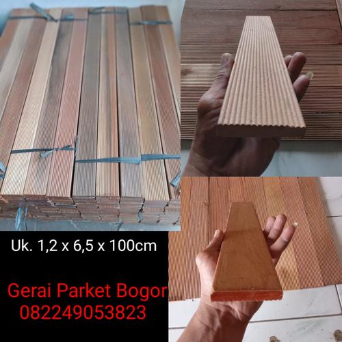 Jual Decking kayu bengkirai panjang 100cm sisi polos dan bergerigi ...