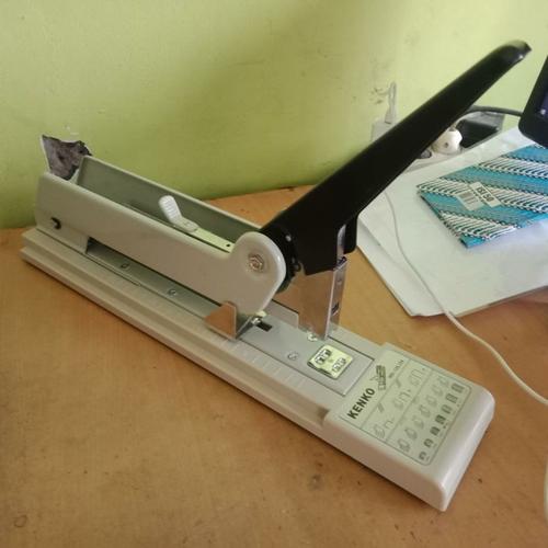 Jual New Heavy Duty Stapler Kenko Alat Jilid Staples duduk HD 12L/24 S ...