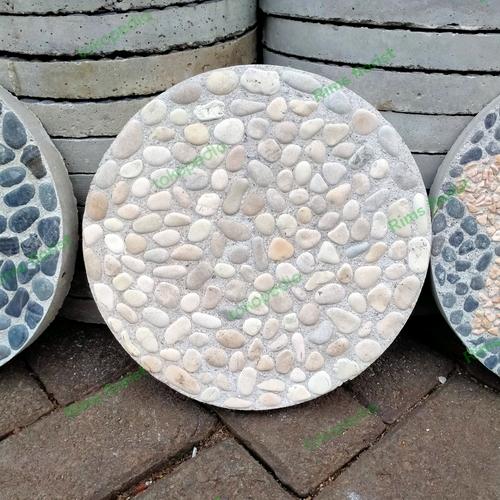 Jual Batu steping/batu pijakan taman/Batu steping bulat/kotak/motif ...
