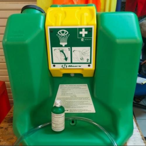 Jual Eyewash portable haws 7500 16 galon include cairan harga promo ...