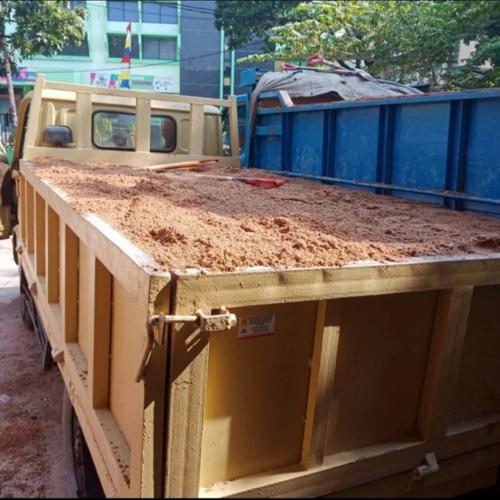 Jual 1 engkel pasir bangka 3m3 + 1 engkel split 3m3 - Jakarta Barat ...