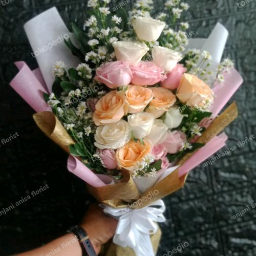 Jual bunga buket fresh/ bunga kado ulang tahun/bunga kado Wisuda ...