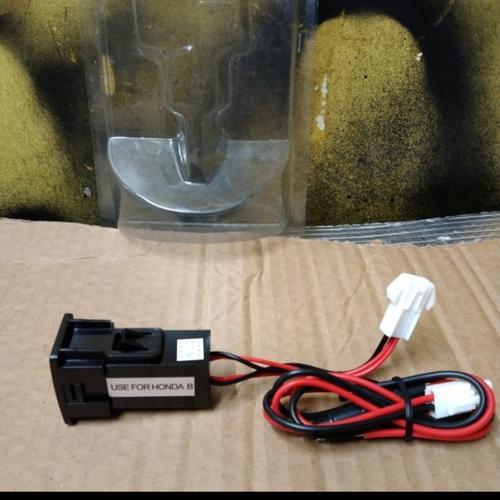 Jual Socket/Colokan USB HONDA ,Brio,JAAZ,Mobilio,BRV,HRV,CRV,FREED,CITY ...