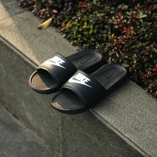 Jual Nike Victory One Slide - Full Black - Kab. Sleman - Bang Zapato ...