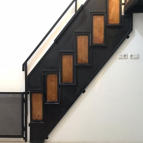 Jual tangga lipat dinding minimalis kayu besi - Kota Tangerang Selatan ...