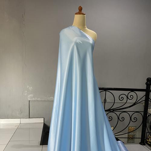 Jual kain bahan dress satin silk velvet premium meteran warna baby blue ...