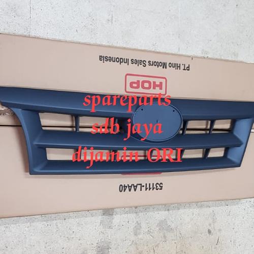 Jual ram grill grile grille radiator depan Dyna saurus Hino Dutro 110 ...