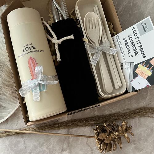 Jual Gift Box Ulang Tahun / Hampers Cewek CowoK / Kado Cewek Ultah ...