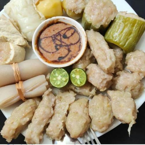 Jual Siomay Babi Ikan Somay Frozen Food Somai Bumbu Kacang - Siomay ...