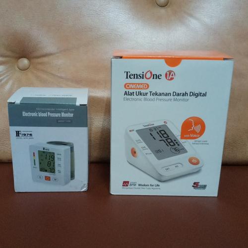 Jual Alat Tensi Darah digital - blood pressure monitor - Tensi One 1A ...