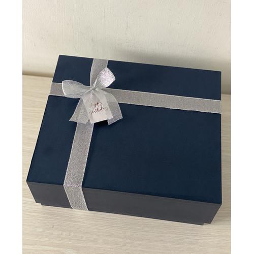 Jual Hardbox Tutup Tinggi / Gift Box / Box Kado / Kotak Kado - Putih ...