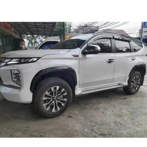 Jual Over Fender Pajero Sport Facelift 2022 up Slim Plastik import ...