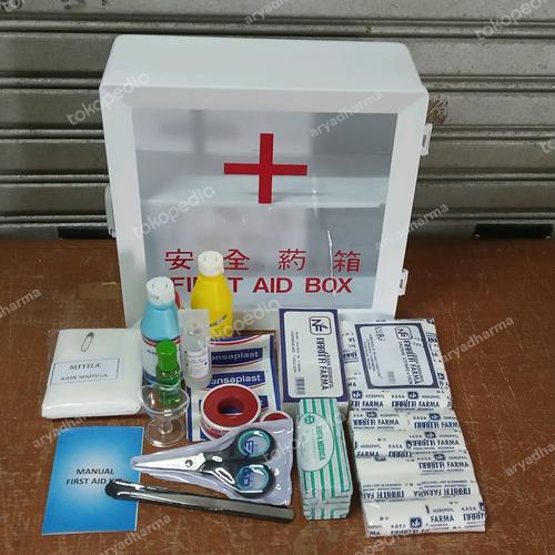Jual P3K/ paket P3K dinding murah/ kotak obat BMA 18 + isi lengkap/ UKS ...