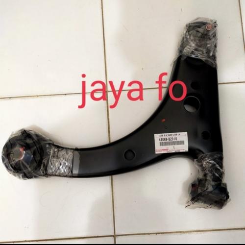 Jual lower arm/sayap sebelah kanan Toyota avanza/Xenia thn 2001-2011 ...