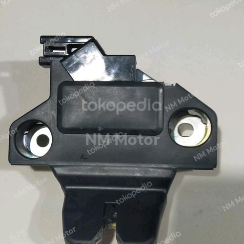 Jual door lock bagasi new vios / limo 64610-0d030 - Jakarta Utara - NM ...