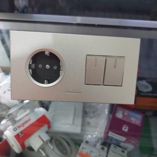 Jual Panasonic Saklar 2 Gang + Stop Kontak Style E - Hitam - Jakarta ...