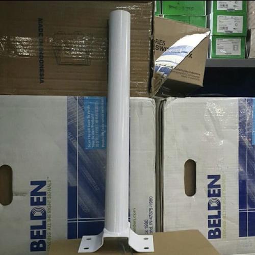 Jual Tiang Lampu jalan solar cell cobra tiang pipa besi PJU solar panel ...