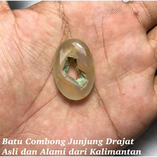 Jual Batu Combong Junjung Drajat Asli Peninggalan - Kab. Banjar ...